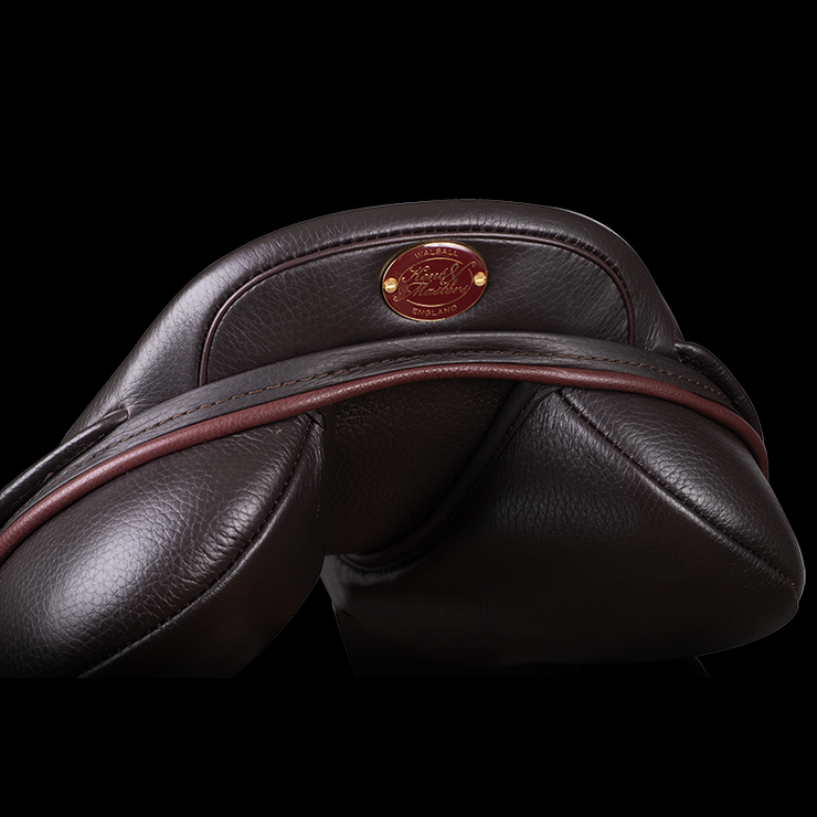 All Saddles – Kent & Masters